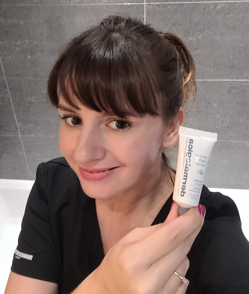 The One Lounge | One Lounge News | Here’s our Cheryl W showcasing her ...